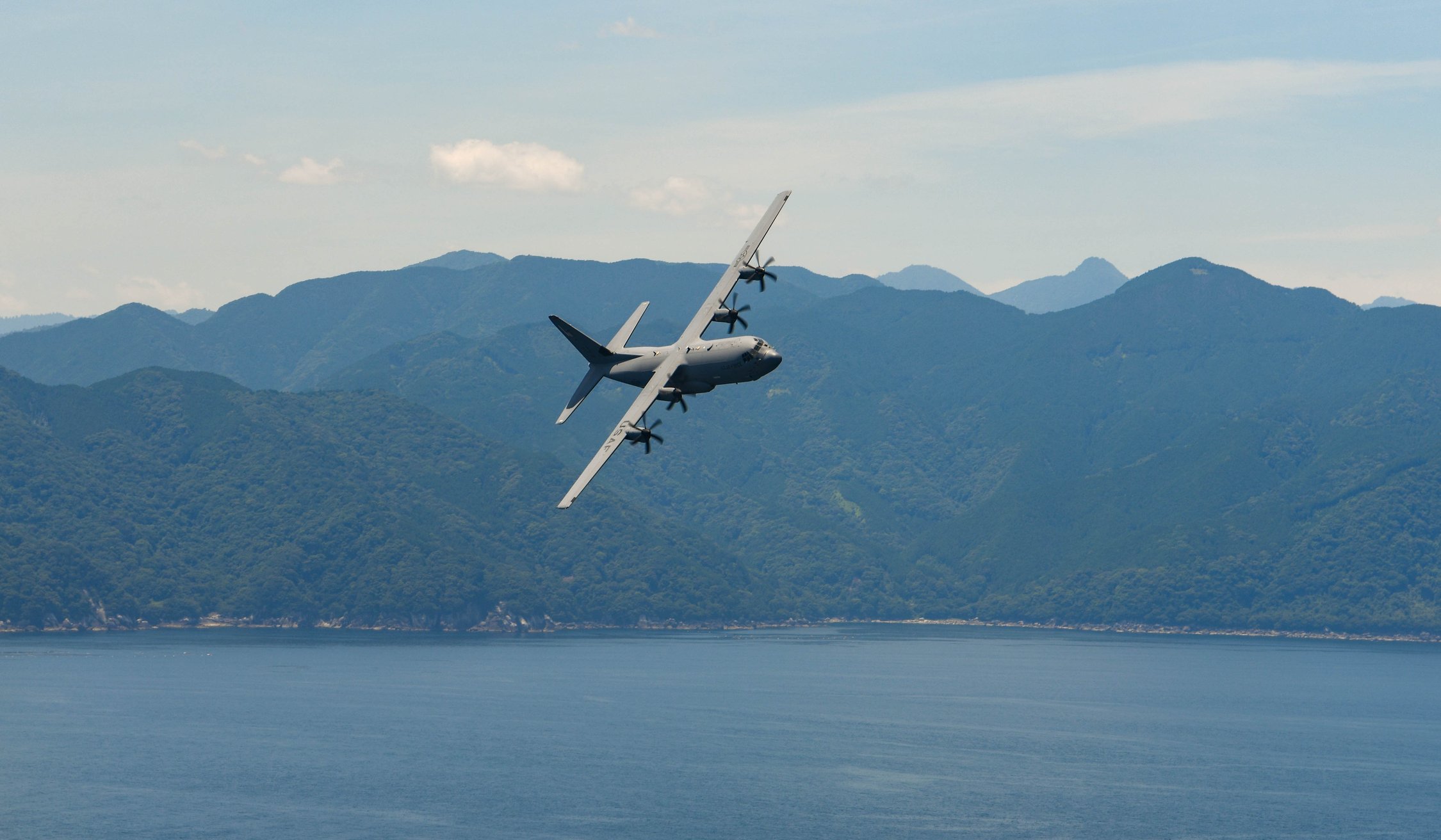 Amazing Air Force Moments in Photos